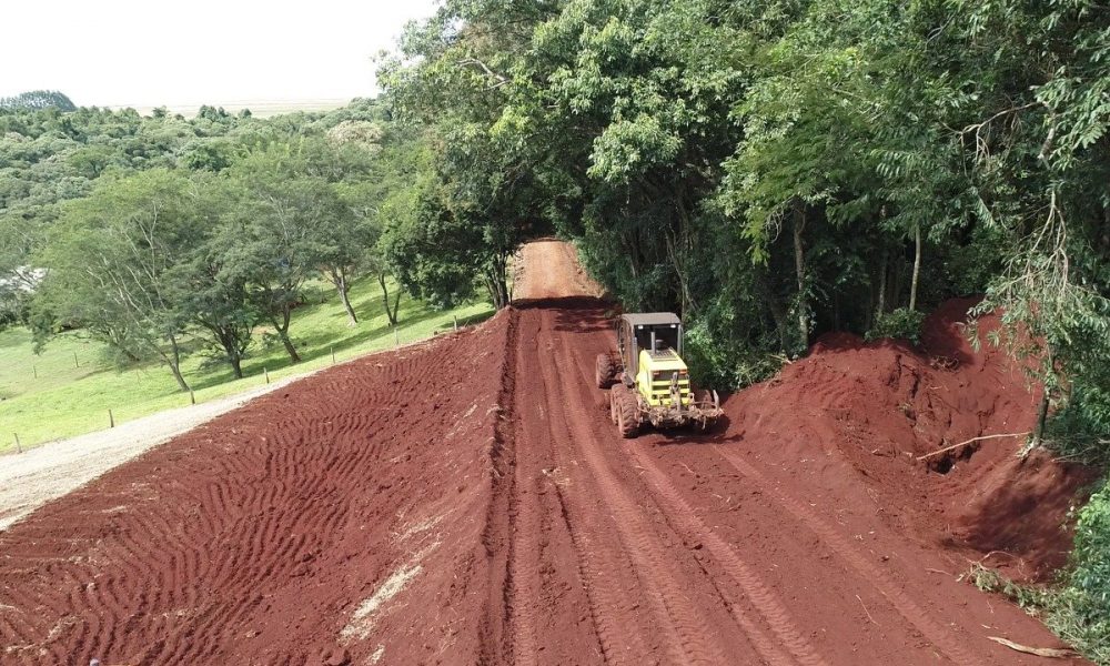 Mais de 300 quilômetros de estradas rurais receberam melhorias no ...