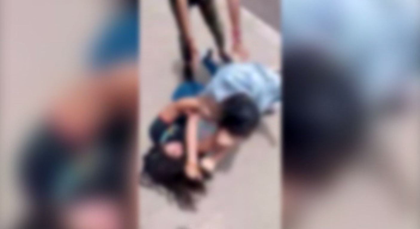 Casos de família: Primas saem no tapa na saída do Colégio Padre Pedro ...