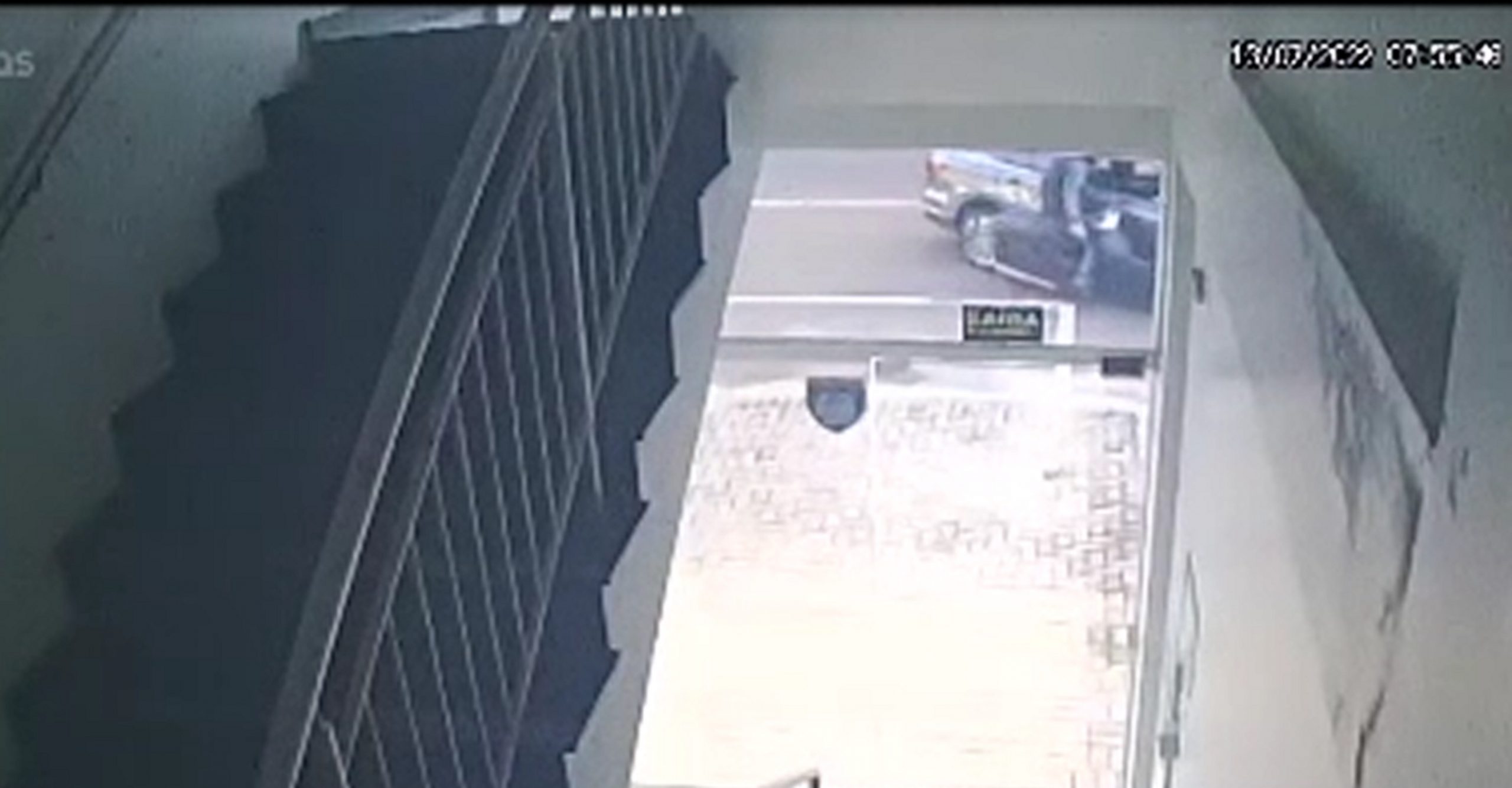 Câmeras De Segurança Mostram Como Ocorreu O Acidente No Centro De