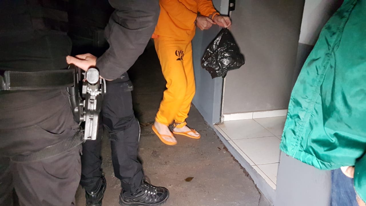 Detento é transferido de SC para a Cadeia Pública de Cascavel