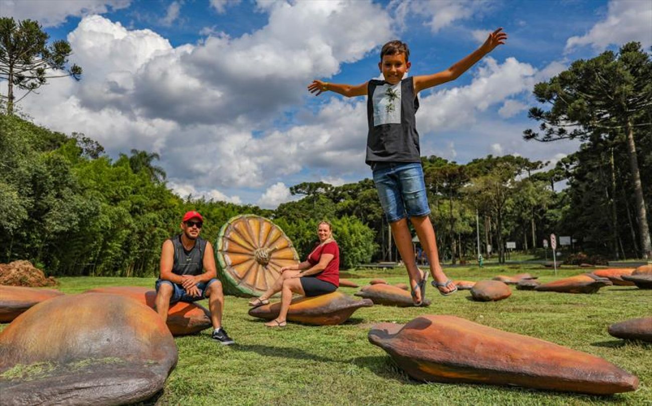 Curitiba - Parque Pinhal de Santana, o mais novo de Curitiba, cai no ...