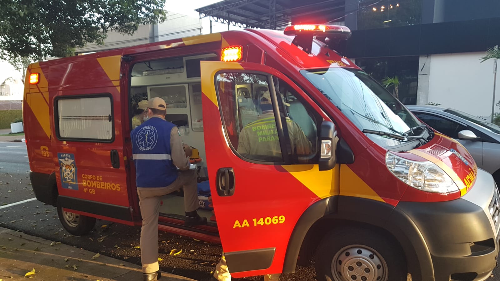 Com Crise Convulsiva Homem De 61 Anos é Socorrido Pelo Siate No Centro