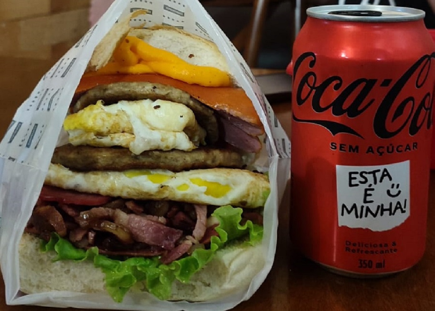 X-Tudo "podrão" brasileiro é eleito 2º hambúrguer mais famoso do mundo