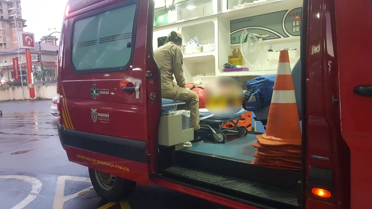 Homem sofre queda de escada enquanto trabalhava em mercado no Neva ...