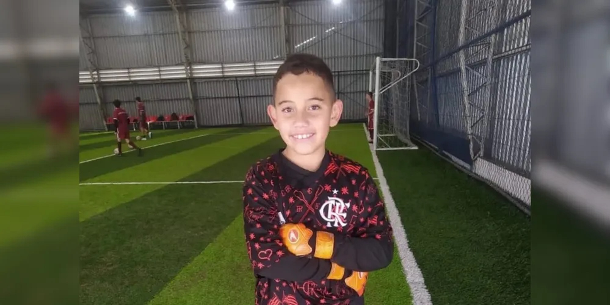 Inspirado pelo pai, paranaense de 9 anos, é selecionado para a base do Flamengo | CGN - O maior ...