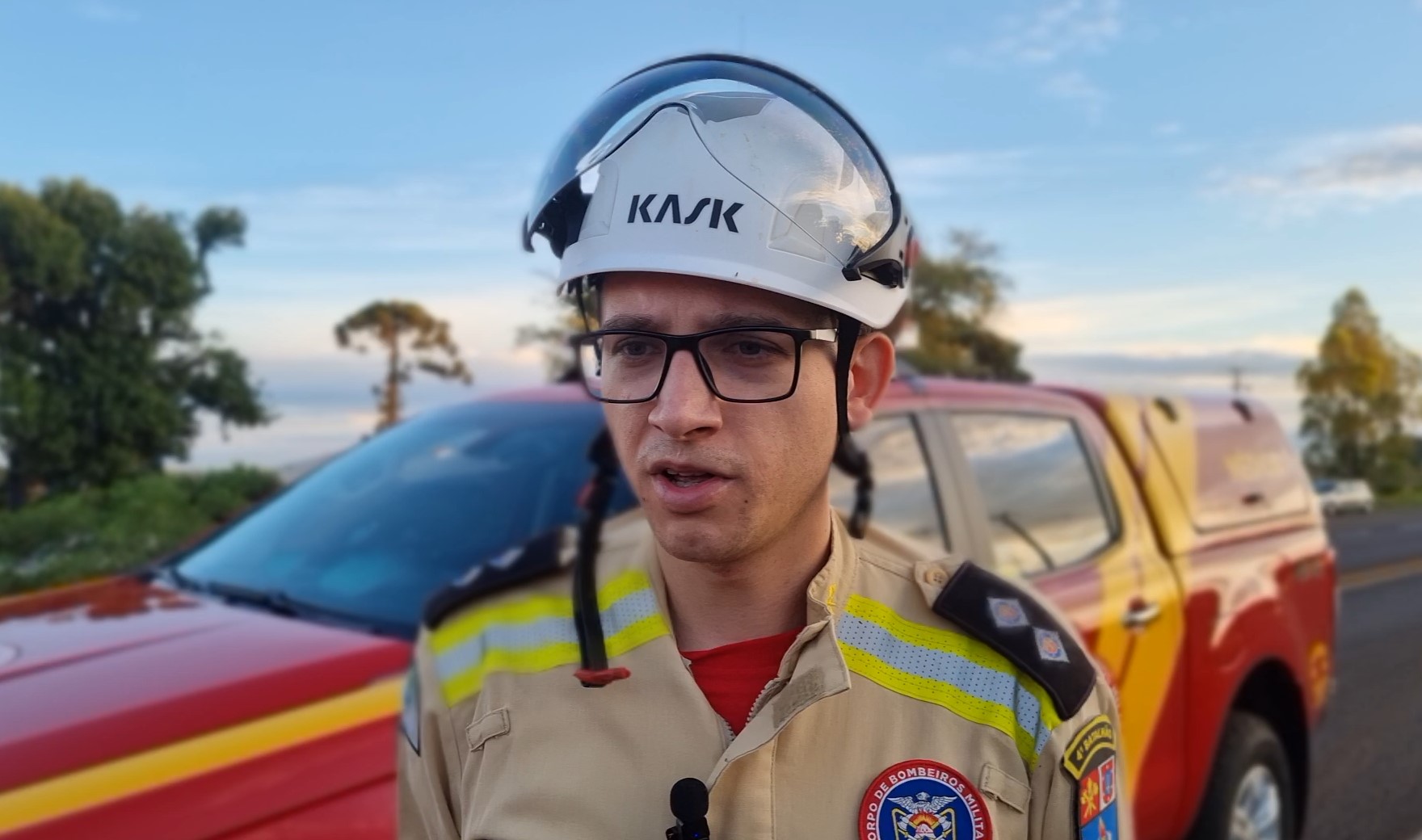 Tenente dos Bombeiros fala sobre grave acidente que matou condutor de 72 anos de micro-ônibus ...