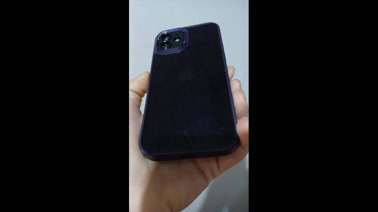 Foi achado celular da marca Iphone no bairro Centro